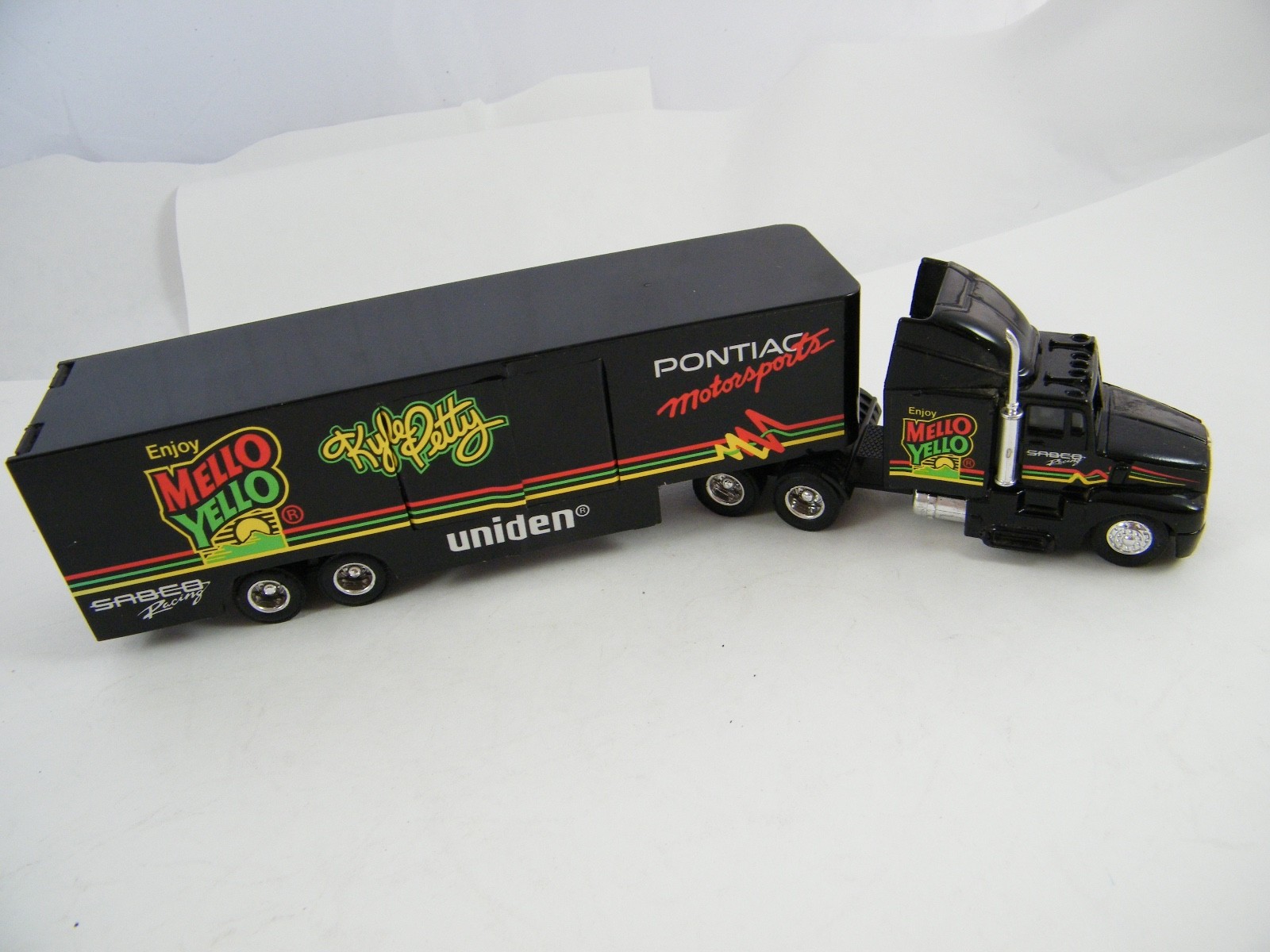 KYLE PETTY ~ MELLO YELLO RACING #42 ~ TRANSPORTERS AND CARS | eBay