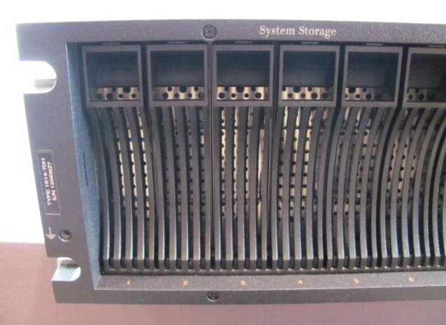 IBM DS4700 16 Slot Drive Module 1814-70H with Power Supplies ...