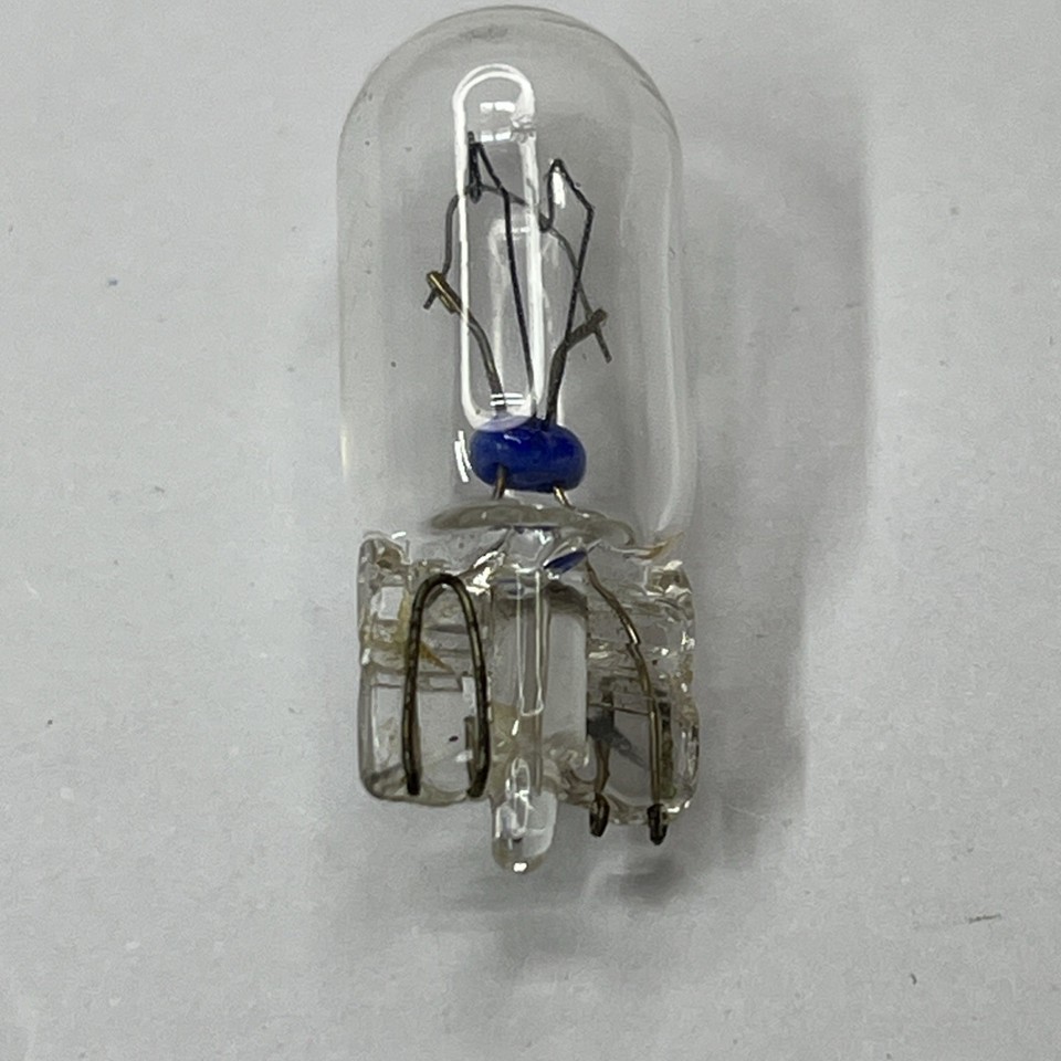 1 Genuine Harley Davidson Indicator Bulb OEM 68024-94 FLT | eBay