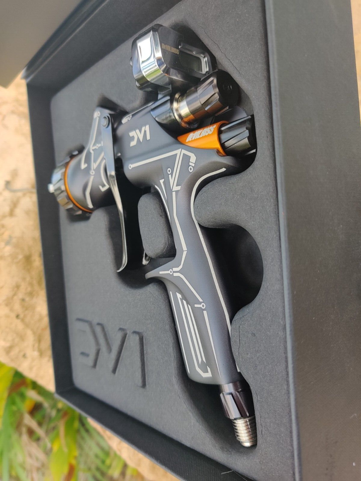 Devilbiss 905912 DV1 Clearcoat Circuit Gun Set | Digital Gauge | Black ...