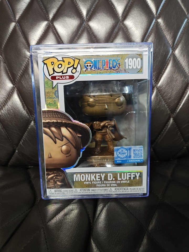 Funko Exclusive Pop Plus One Piece Luffy 1900 Zoro 1901 Statue Bronze ...