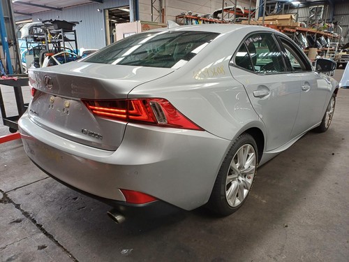 LEXUS IS30 SERIES XE30 07/2013-2023 RIGHT FRONT STRUT | eBay