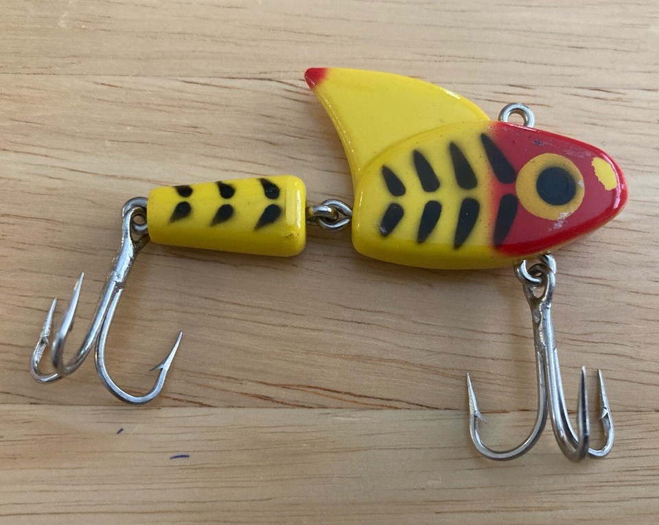 LAZY IKE - Shark Ike / Tail Sail Shark Yellow Black Rib (TS- YBLR) LURE ...