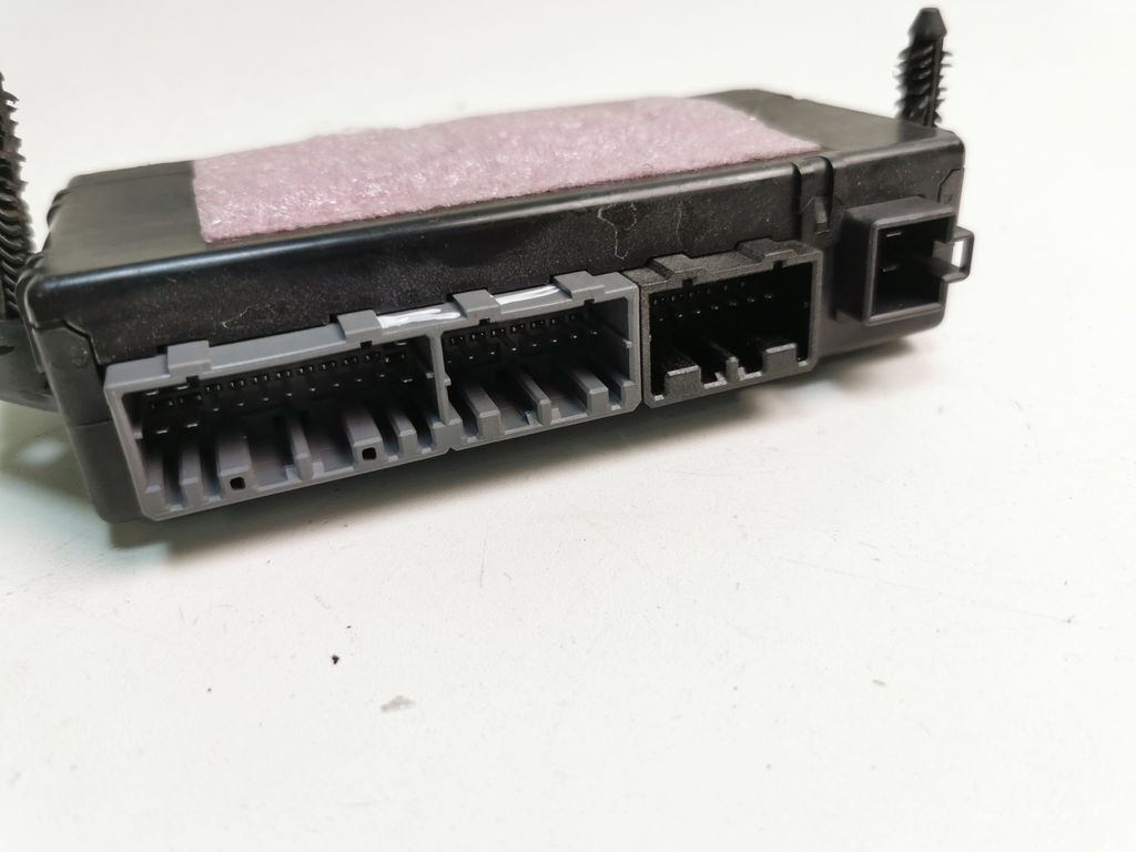 Chrysler 300 - 300C Door Control Module Unit Front right P56038722A0 ...