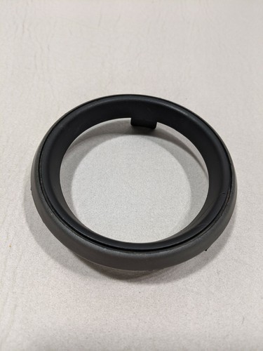 2004 2005 TOYOTA RAV4 LEFT DASH TRIM MOLDING BEZEL COVER A/C AIR VENT ...