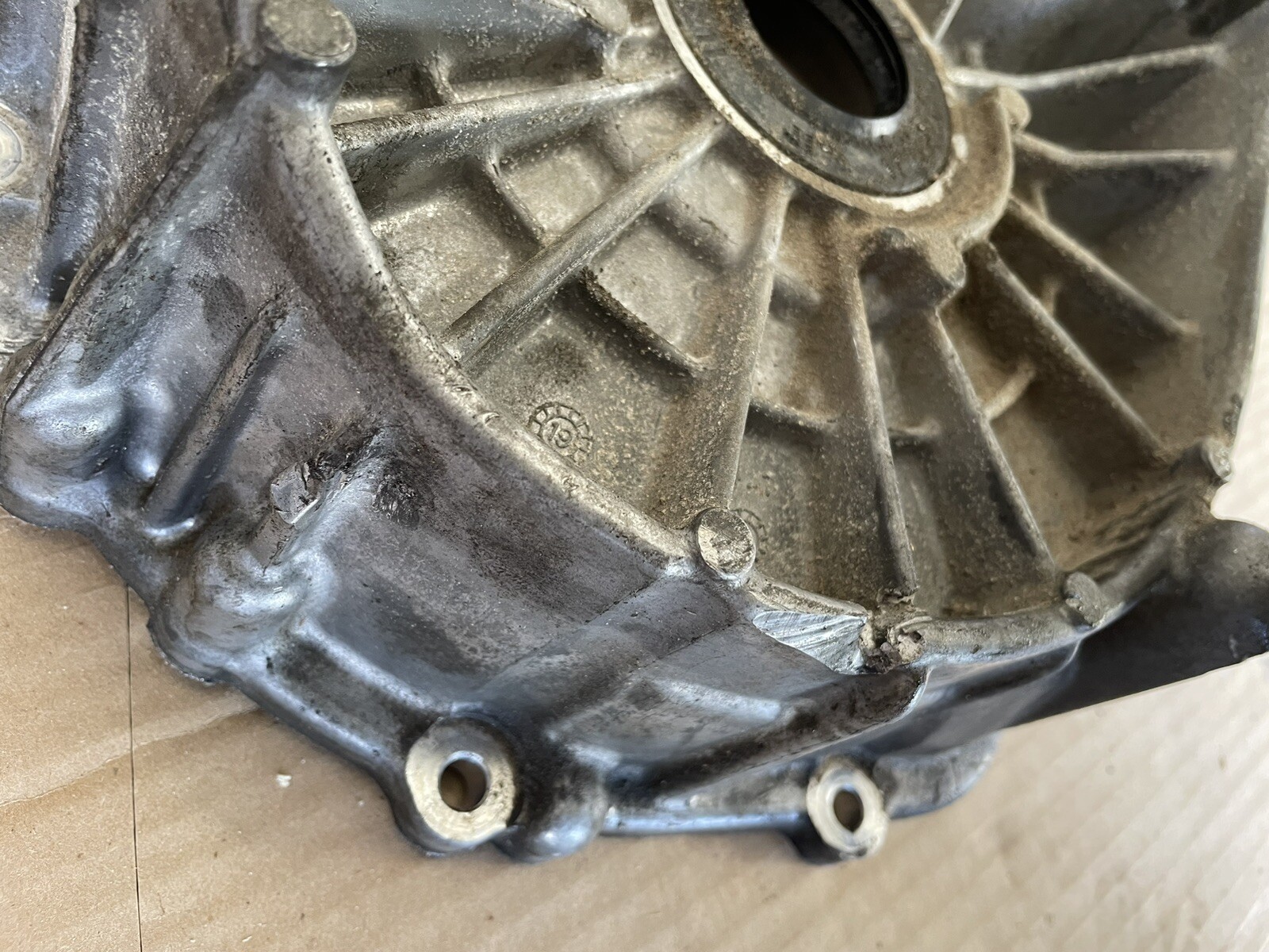 2017-2021 TESLA MODEL Y 3 Front Diveunit Motor Casing Middle Case ...