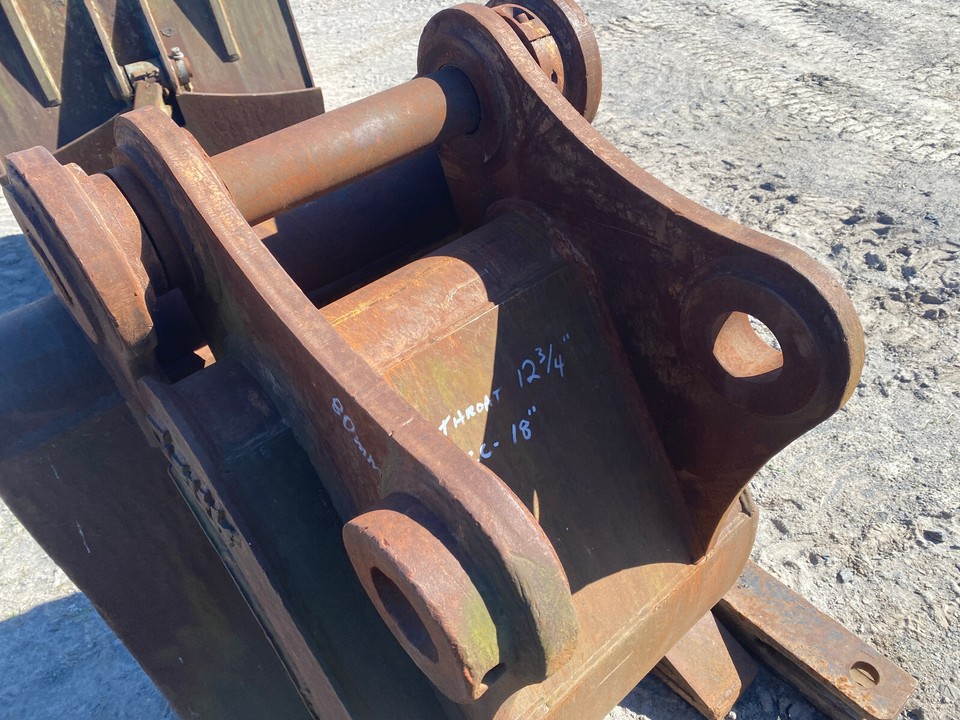 Geith 2 over 3 Excavator Grapple Attachment, 80mm Pins | eBay