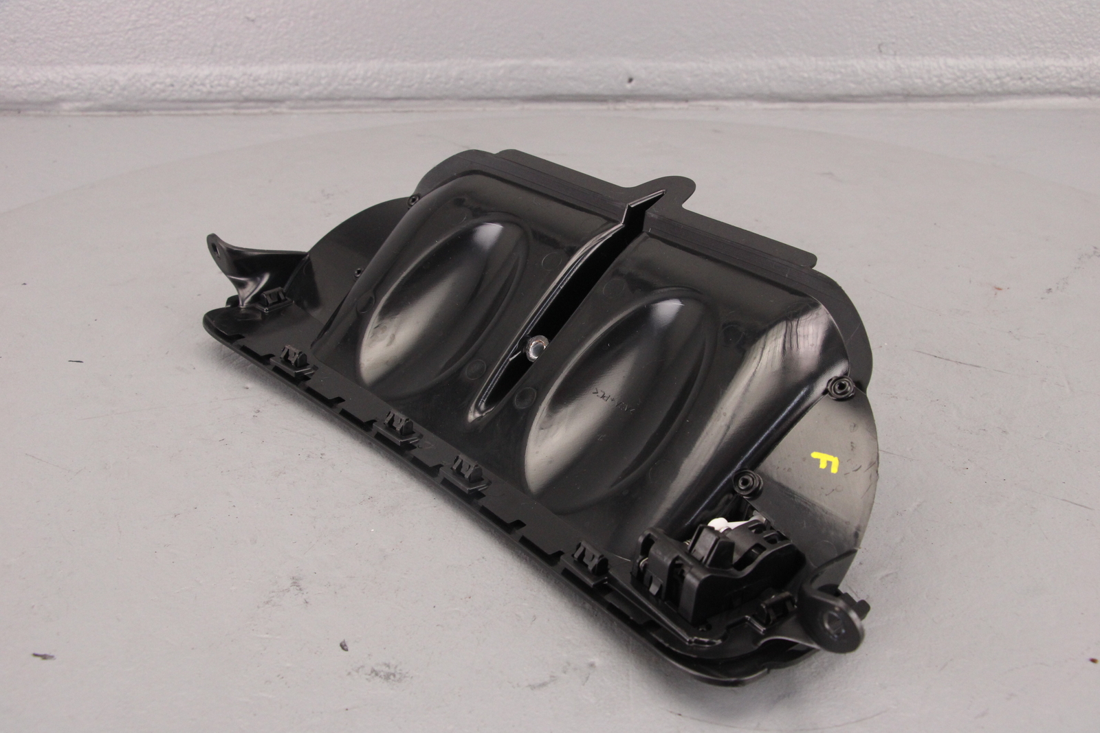 Harley-Davidson Air Duct Assembly Inner Fairing 29200003 for sale ...