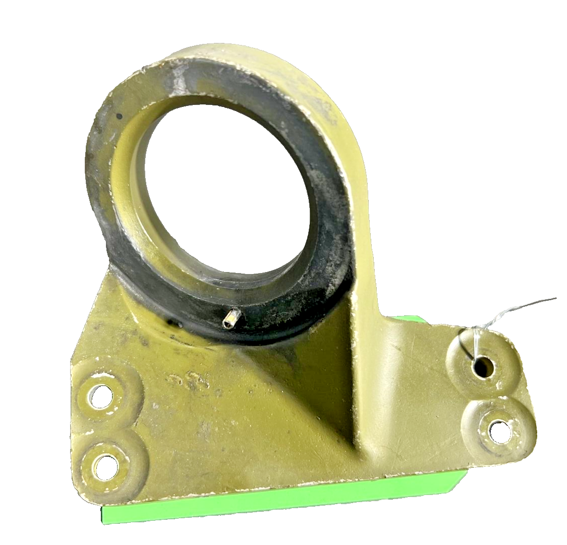 Cessna Engine Mount Fitting LH FWD 0851203-15 or 0851203-11 | eBay