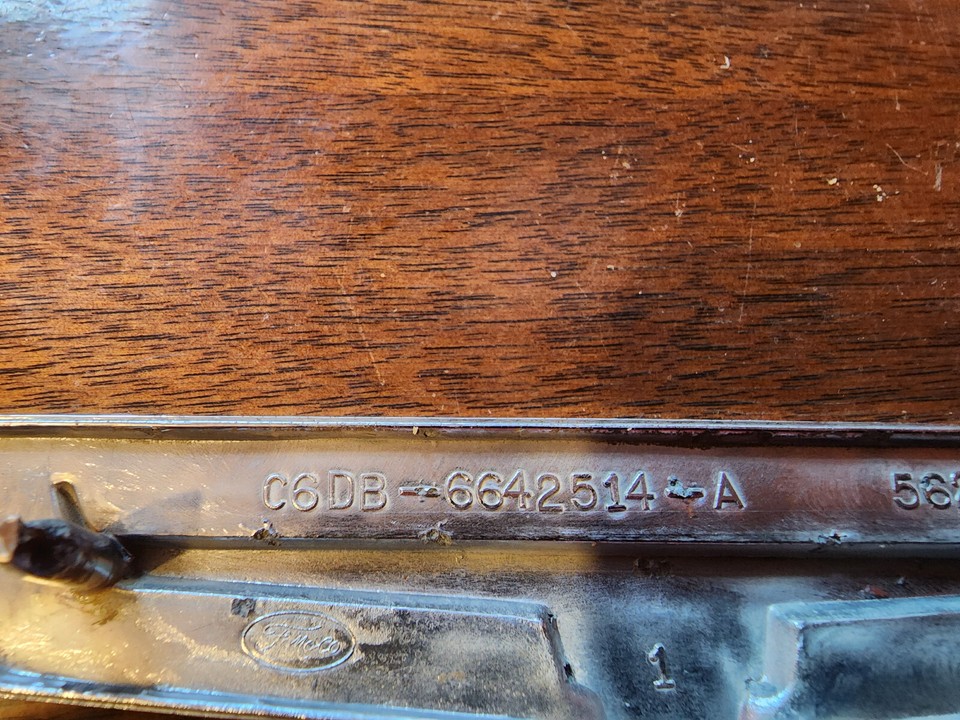 1966-67 Ranchero Tailgate Emblem C6DB-6642514-A Bull Horns | eBay