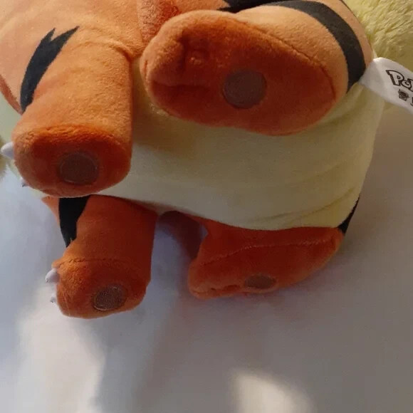 Nintendo Pokemon Growlithe 8" Plush Stuffed Animal Collectible Toy 2017 ...