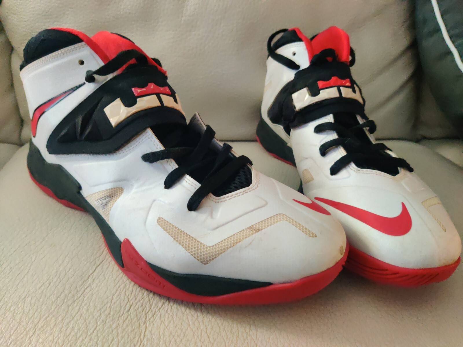 Lebron Soldier 7 White