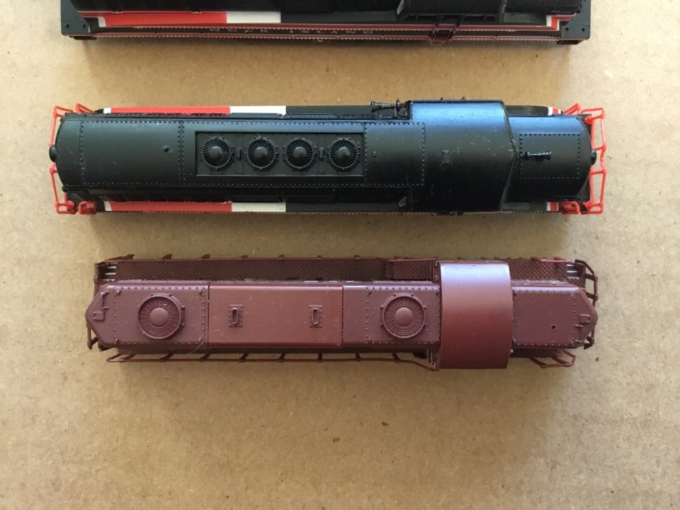 N Scale Locomotive Shells Lot of 5 Santa Fe Rock Island | eBay