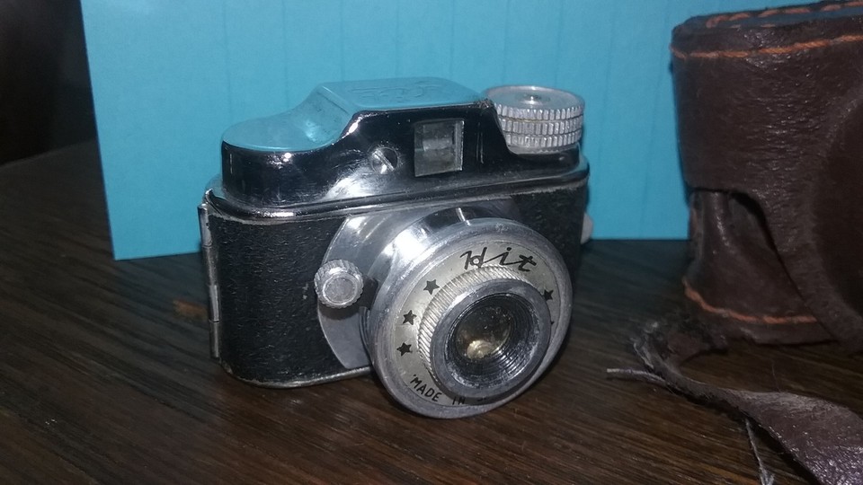 VINTAGE 1950'S HIT MINIATURE SPY FILM MINI CAMERA MADE IN JAPAN W/ Case ...