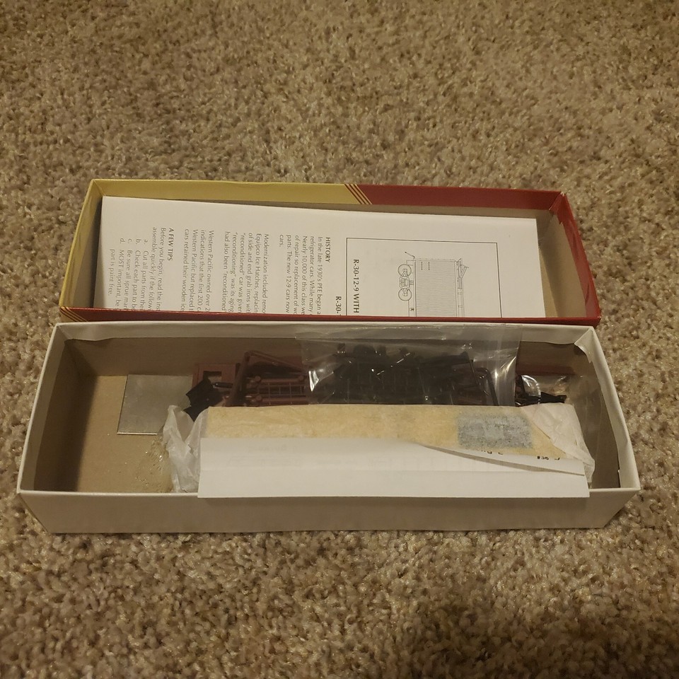 Lot of 2 HO Scale IM Intermountain Reefer Kits Roma Wine BREX ...