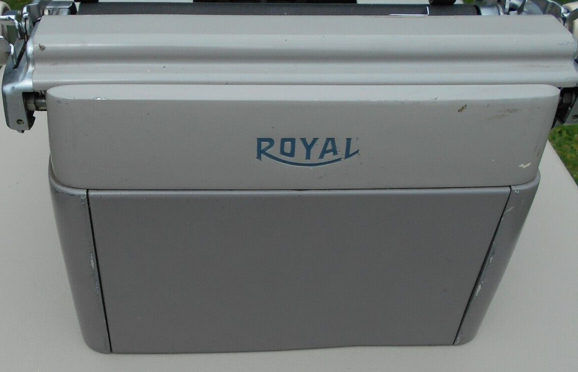 Royal Vintage Manual Typewriter Space Bar Doesn't Work Grey Metal For ...