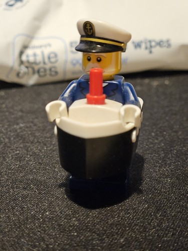 Lego Mini figures - Ferry Captain Series 23 co1407 Used | eBay