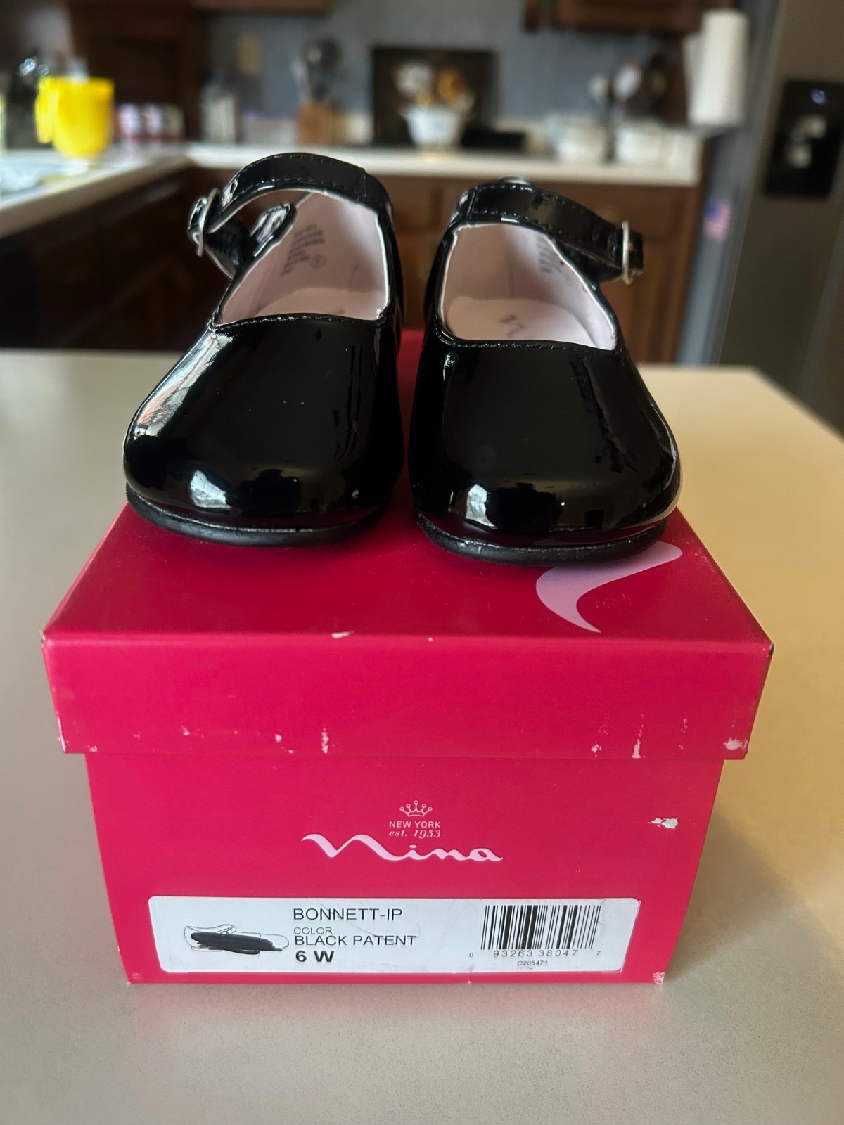 Nina girls dress shoe 6 W toddler black patent Mary Jane buckle holiday ...