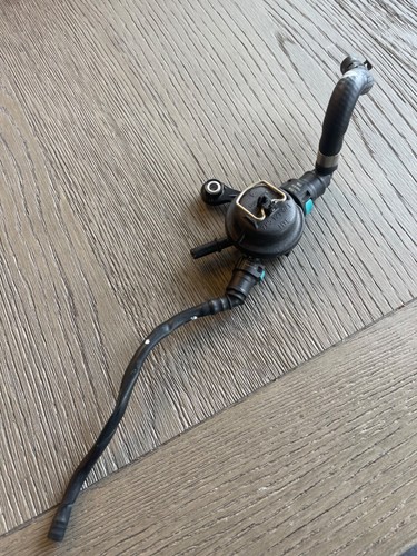 2015 -2019 Porsche Macan 911 PANAMERA Engine Coolant Air Bleeder Valve ...