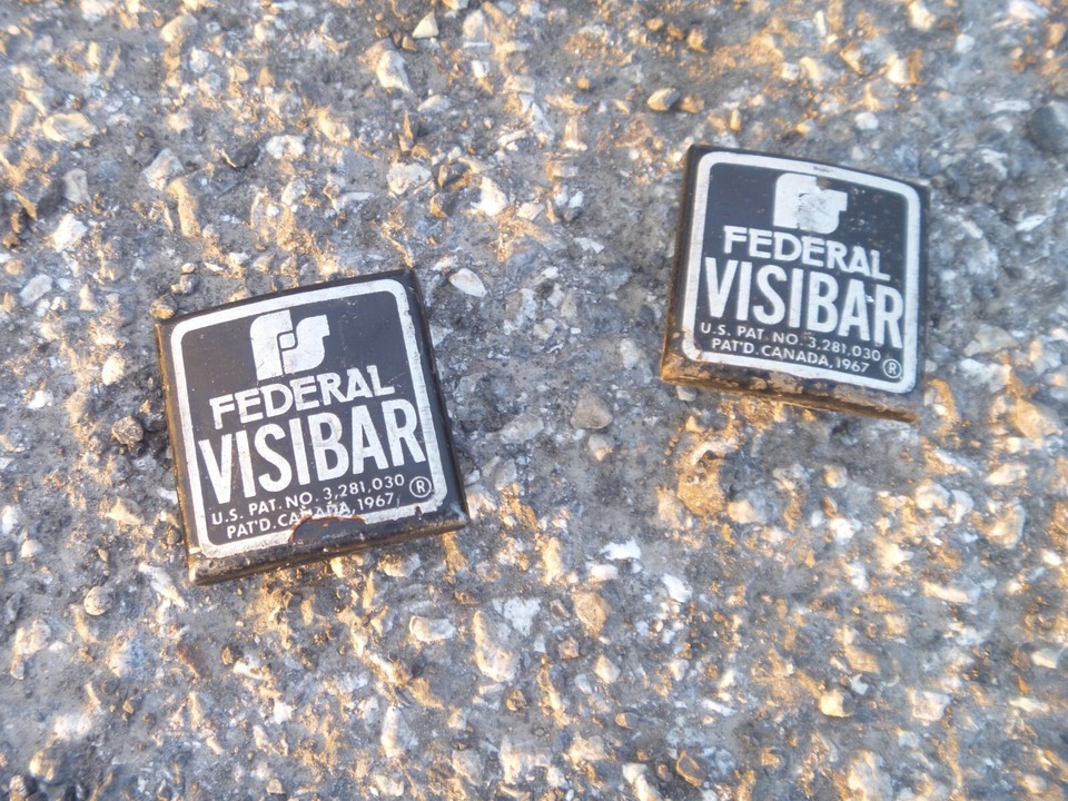 VINTAGE Federal Signal Visibar LIGHT BAR MODEL 11 BASE LEGS MOUNT CHAIN ...