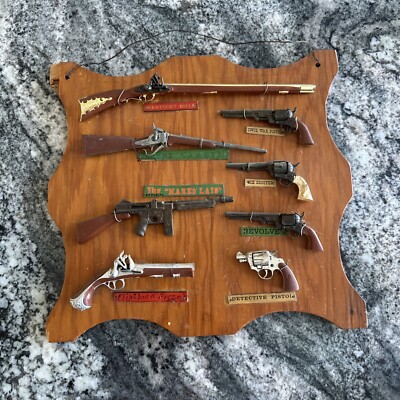 Vtg MARX FAMOUS FIREARMS PRECISION MINIATURES of HISTORIC GUNS ...