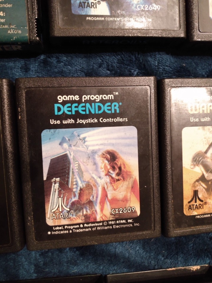 Atari game system + huge lot of Atari games including ET : The Extra ...