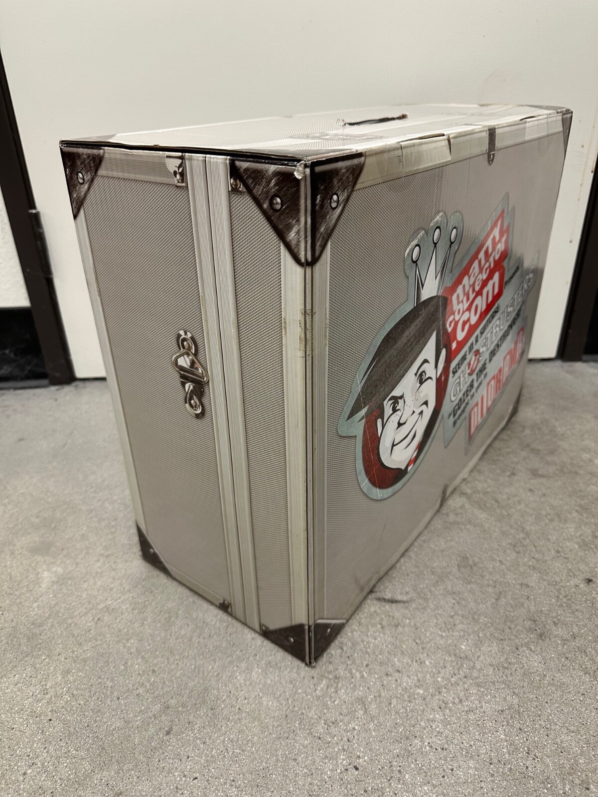 SDCC 2011 Ghostbusters Matty Collector Gozer The Destroyer STAY PUFT ...