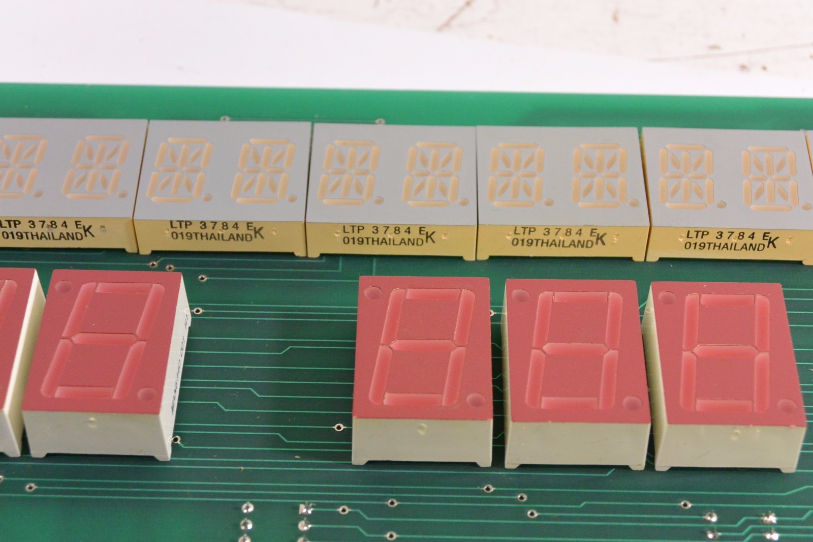 Universal Dynamics PCB-031 PCB031 rev B Display Card Printed Circuit ...