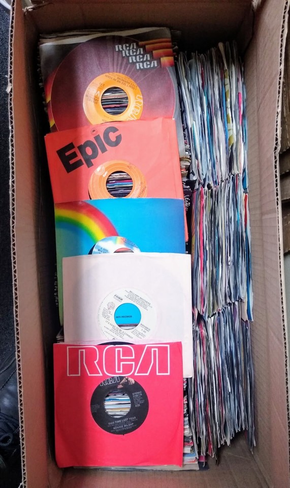 Large Batch of 500 60s 70s 80s Country 45s ~ Clean / Mostly with ...