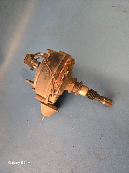 75 76 CHEVY MONZA DISTRIBUTOR 4-140 2777 | eBay