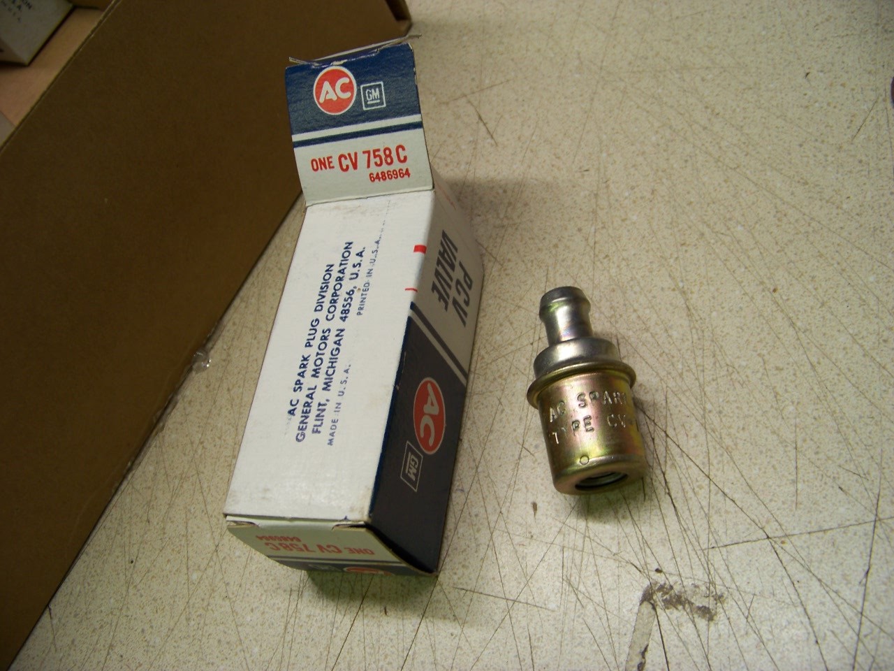 NOS GM AC PCV Valve CV758C 71 72 73 74 76 Chevy Vega Monza 75 Pontiac ...
