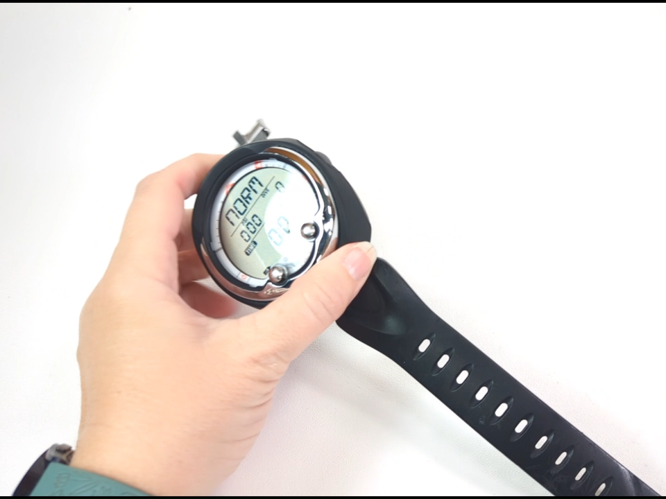 Oceanic VT3 Wireless Hoseless Wrist Scuba Dive Computer Air Integrated ...
