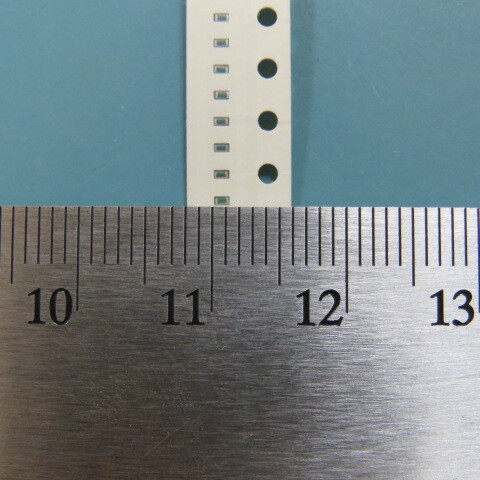 Vishay / Dale TNPW04024K99BEED Qty of 200 per Lot R 4K99 0 1% 0402 TK25 ...