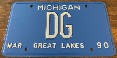 DG Michigan Vanity License Plate Dollar General Corp Delta Gamma Dolce ...