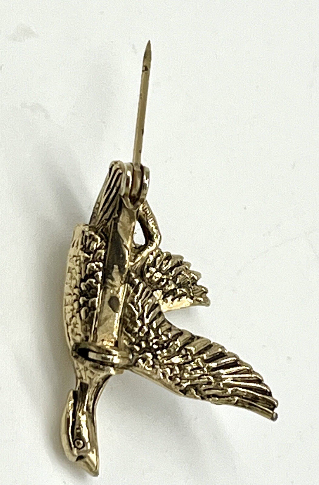 Small Vintage Goldtone Flying Duck Game Bird Lapel Pi… - Gem