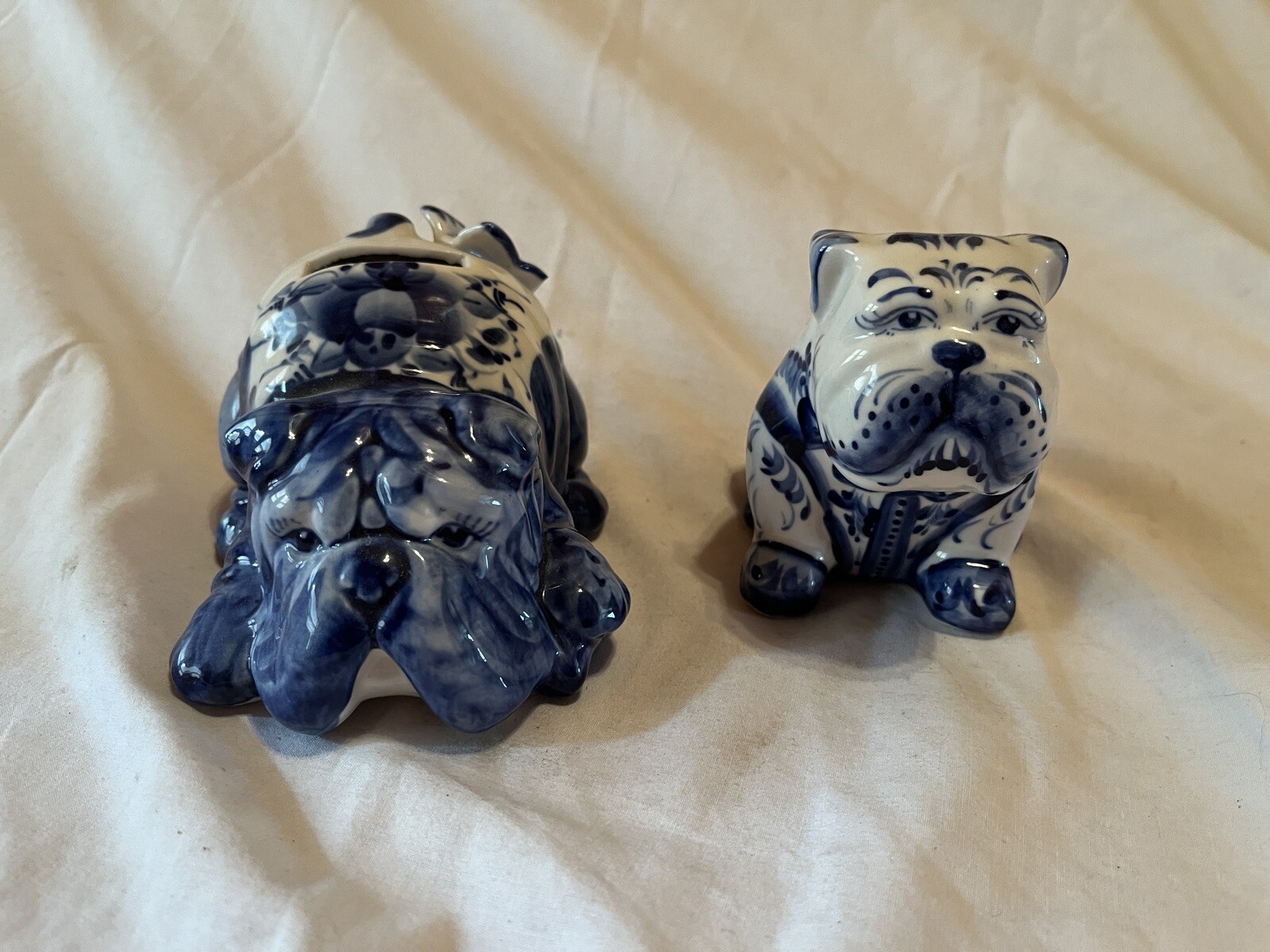 Gzhel Russian Porcelain Bulldog Penny Box And Figurine - Lot Of Two ...