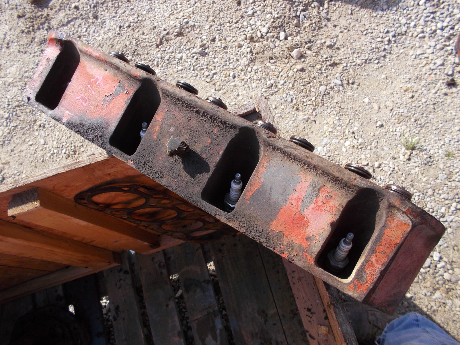 Allis Chalmers AC D17 tractor engine motor cylinder head 4472-3 w ...