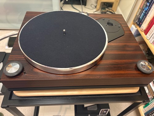 Beautiful Roksan Xerxes Model X turntable record player No Reserve ...