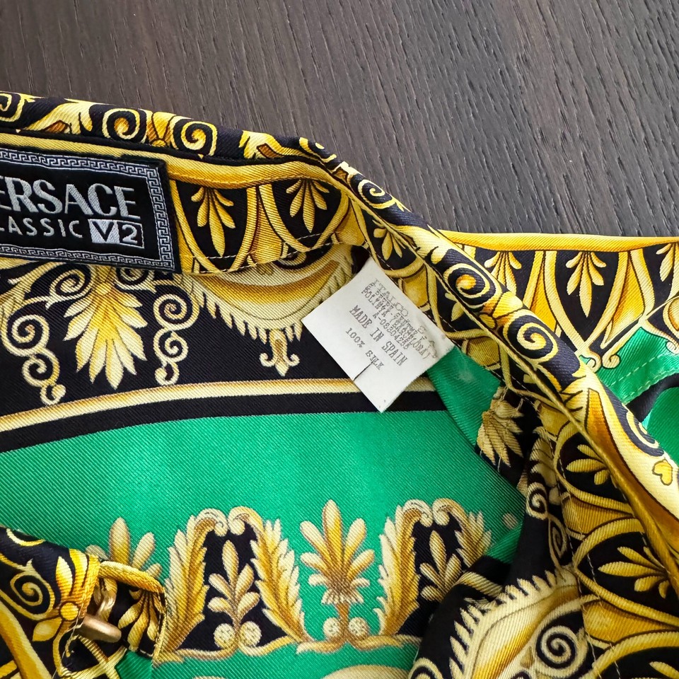 VERSACE CLASSIC V2 silk shirt Baroque with Greek scene size L | eBay