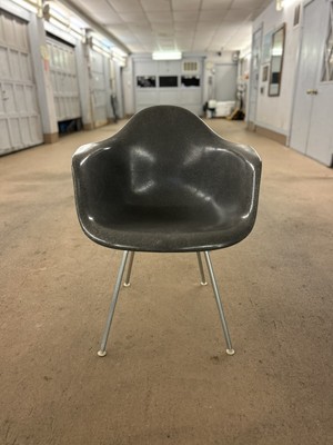 Mid-Century Modernism - Fiberglass Shell Chair