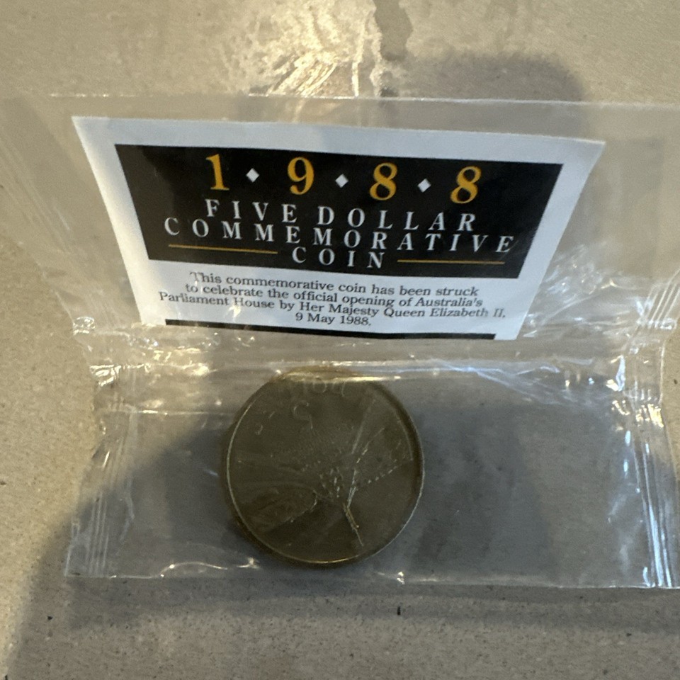 1988 $5 Five Dollar Parliament House Commemorative Uncirculated Coin ...