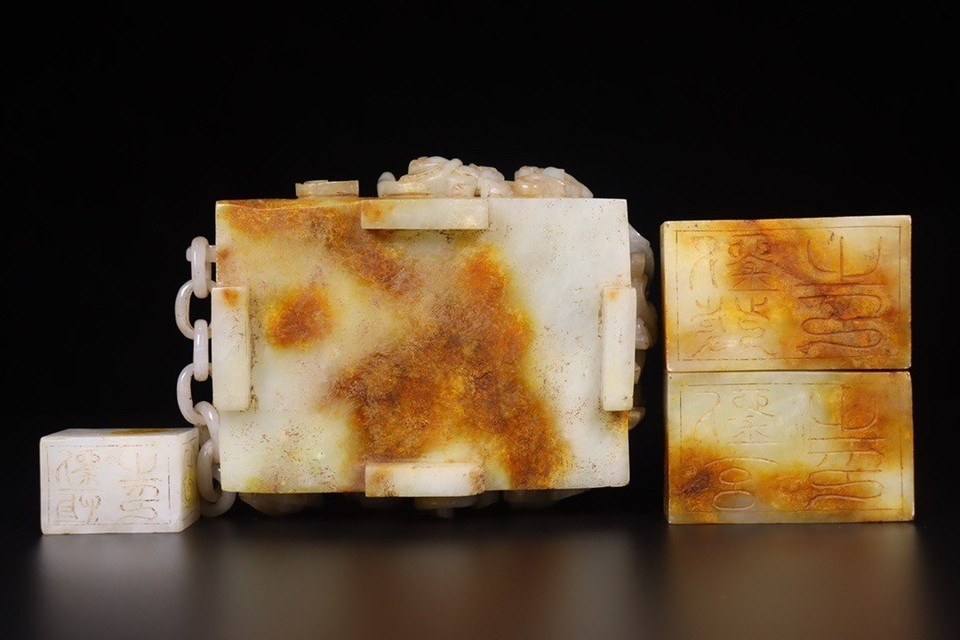 6.7" Old China Natural Hetian Jade Fengshui Dragon Tiger Beast Seal ...