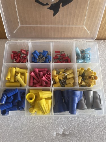 250 Pcs ASSORTED ELECTRICAL TERMINALS & WIRE NUTS AND CASE - NEW OPEN ...