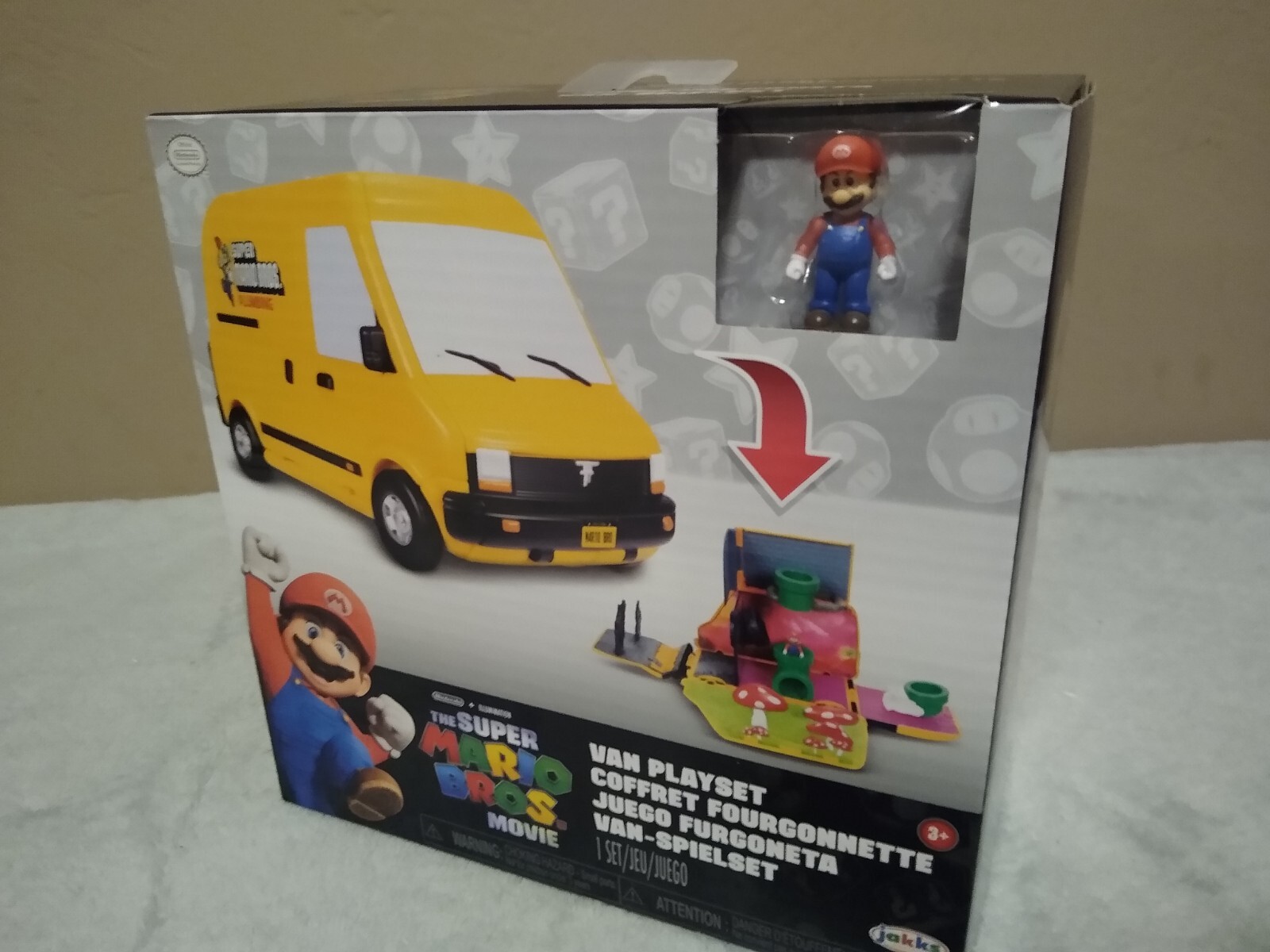 JAKKS Pacific The Super Mario Bros. Movie Van Playset with 1.25” Mini ...