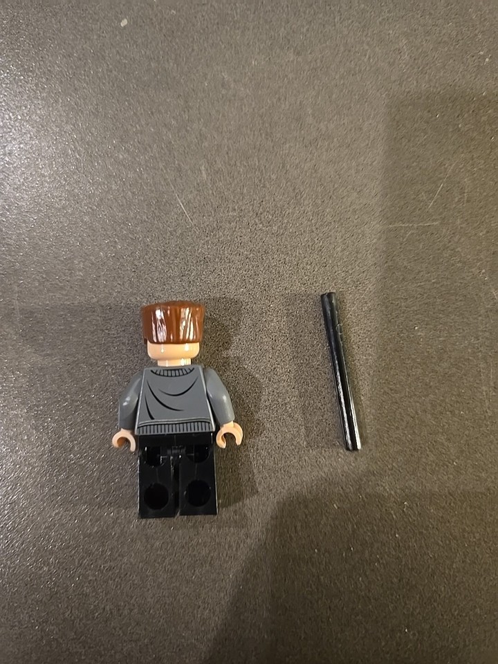 LEGO HARRY POTTER GREGORY GOYLE MINIFIGURE hp132 USED FROM 4867 w/WAND ...