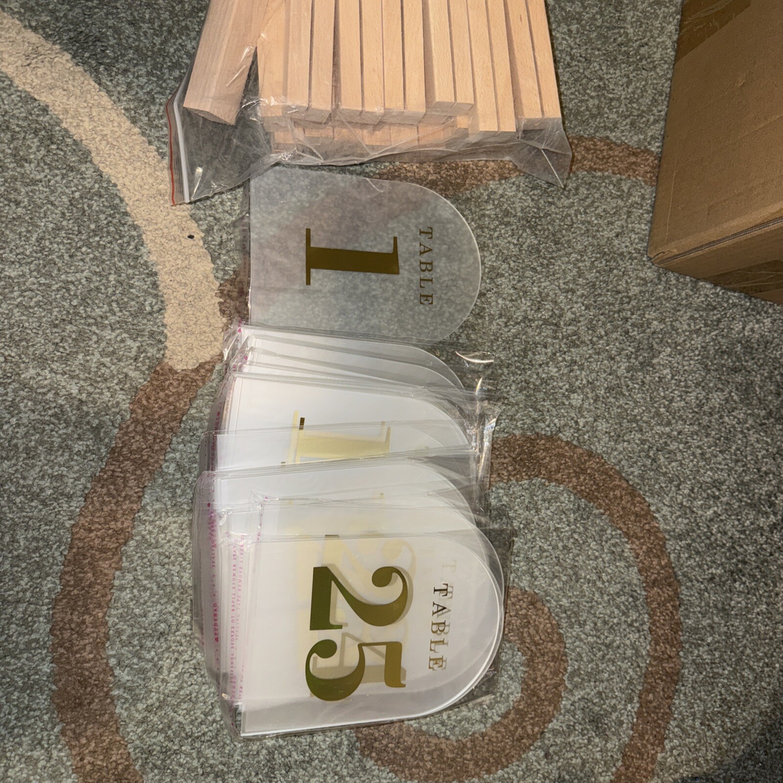 Gold Wedding Table Numbers 1-10 with Wooden Table Number 1-25 Frosted ...