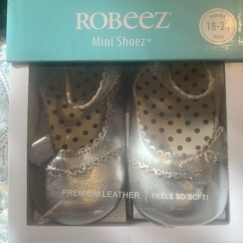 NWB NEW Robeez Mini Shoez Ms Catherine Silver 100% Leather Uppers 18-24 ...