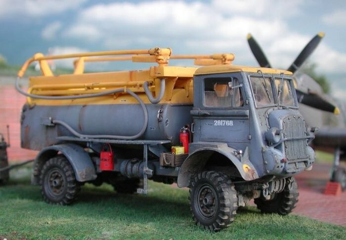 1/35 Bedford QL British Refueller WWII IBG Models 35062 Plastic Model ...