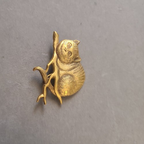 C&G Cheshire Cat Brooch Alice In Wonderland Pin Gold Tone Vintage 1991 ...