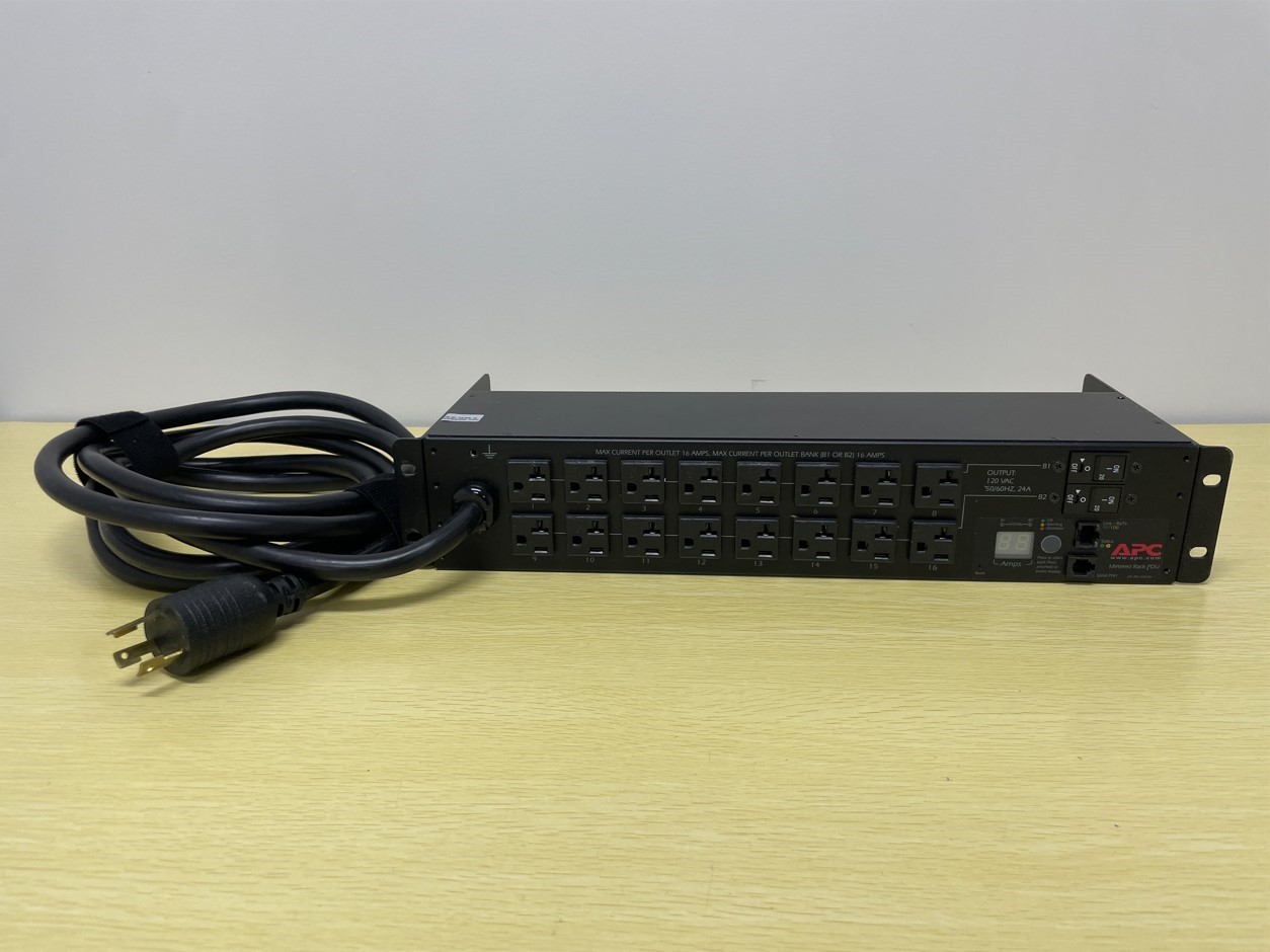 APC Metered Rack PDU 120VAC 24A Real Time Remote Power Distribution ...